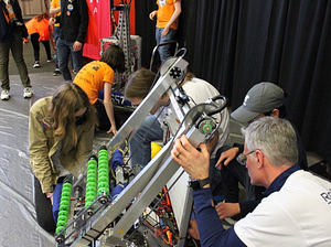 University Receives Robotics Grant - University High School