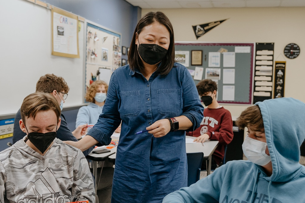 SPOTLIGHT: JANNIE KIM - University High School