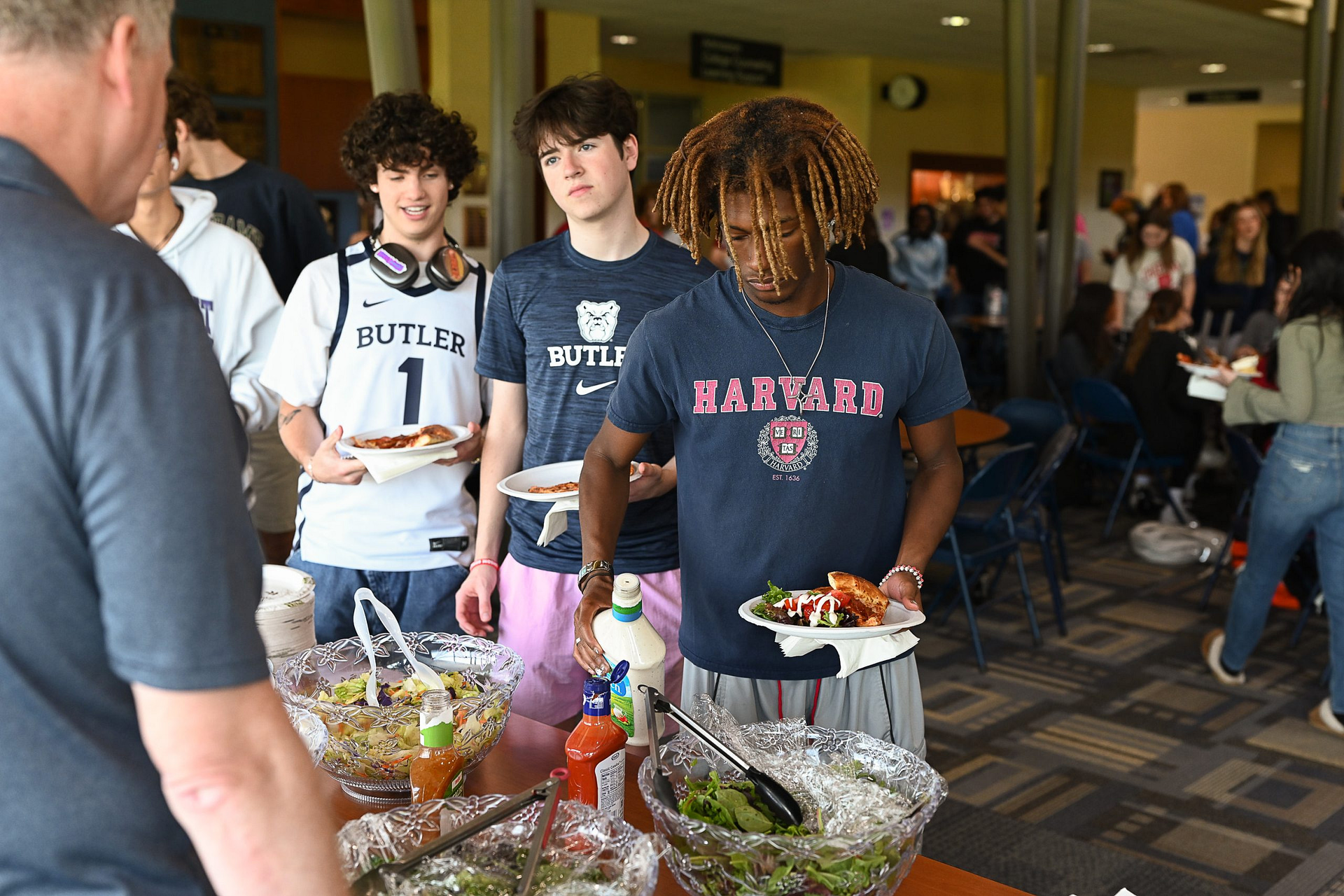 Photos: Class of 2024 Celebrates College Decisions - University High School